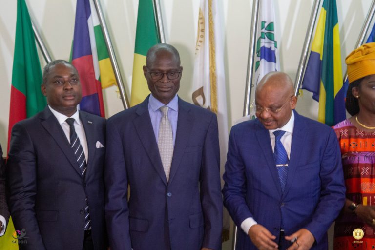 Photothèque - BVMAC: Bourse des Valeurs Mobilières de l'Afrique Centrale